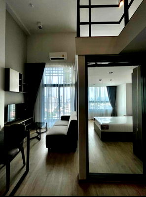 For rent: Ideo Rama 9 - Asoke, duplex room, beautiful, cheap, ready to move in, near MRT Rama 9 ...